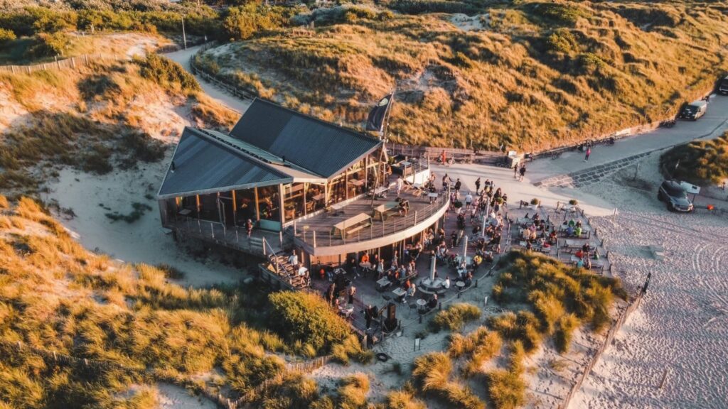 Surfers Bar Twins Club Bredene
